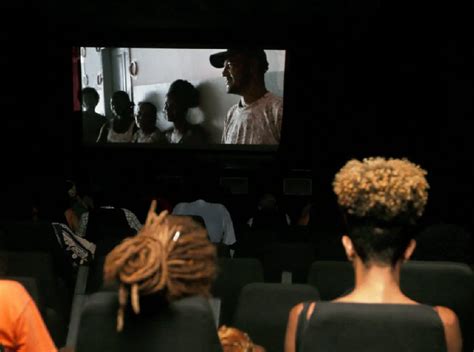 Sala Walter da Silveira divulga programação gratuita para o mês da mulher