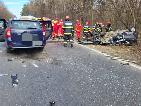 Trafic blocat Accident cu patru mașini GorjOnline Zi de zi informați