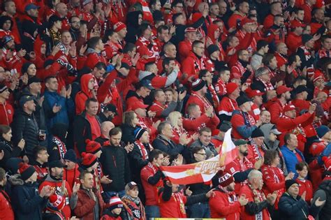 Piłkarska Łódź znów w ścisłej czołówce Derby Widzew ŁKS z drugą