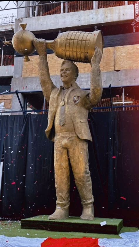 El Detalle En La Estatua De Marcelo Gallardo Que Fue Furor En Las Redes