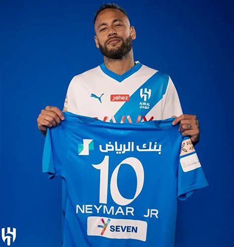 Neymar hangi takımda oynuyor Neymar ın son görüntüsü nasıl Futbol