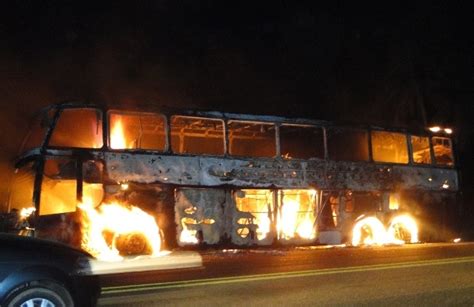 Fogo destroi ônibus intermunicipal na rodovia BR 163 Dourados Agora