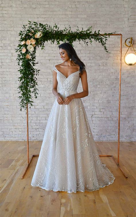A Line Wedding Dresses With Lace