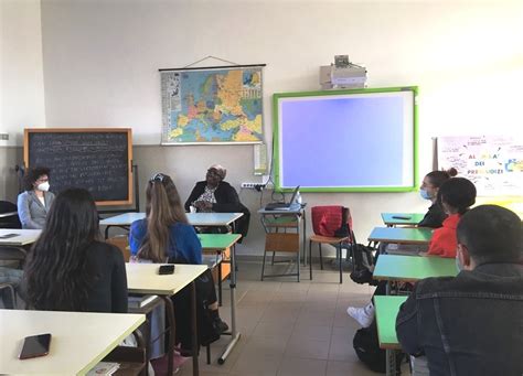 Sos Donna Il Monti Fa La Sua Parte