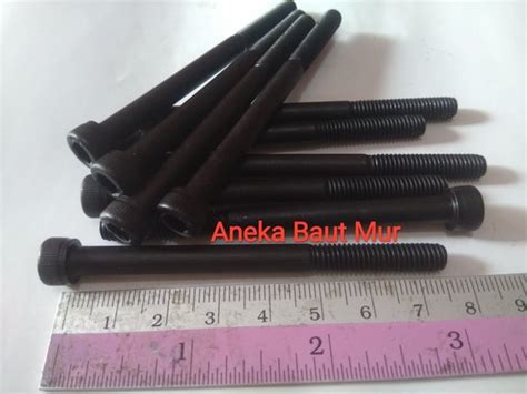 Jual Baut L Baja Hitam M X Mm Atau Baut Panjang Cm Di Lapak