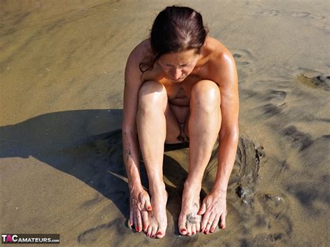 Nakedpics