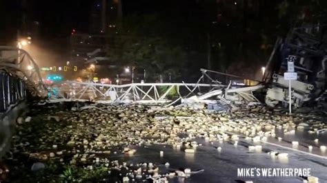 Furac O Milton Destr I Casas E Inunda Ruas Na Fl Rida Fotos E V Deos