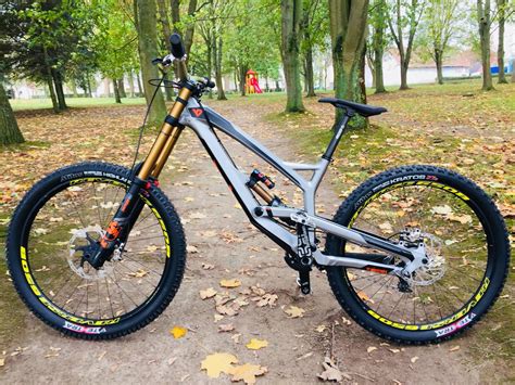 Yt Industries Yt Tues Cf Pro Race Bikemarkt Mtb News De