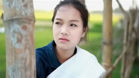 Laos Songs New Pheng Mai Laos ເພງລາວ รวมเพลงรกลาว 2015 Laos Songs