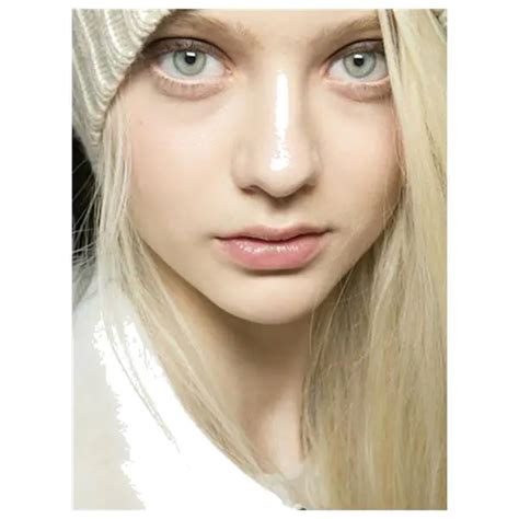 Son Tom Ford 56 Naked Ambition Màu Nude Nhẹ Nhàng Nhất