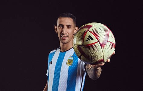 adidas lanza Al Him la pelota para las finales de Qatar Más Aire