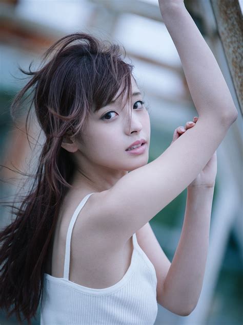 Kana Momonogi Diễn Viên JAV