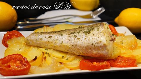 MERLUZA AL HORNO O PESCADO AL HORNO RECETA FÁCIL Y RÁPIDA YouTube