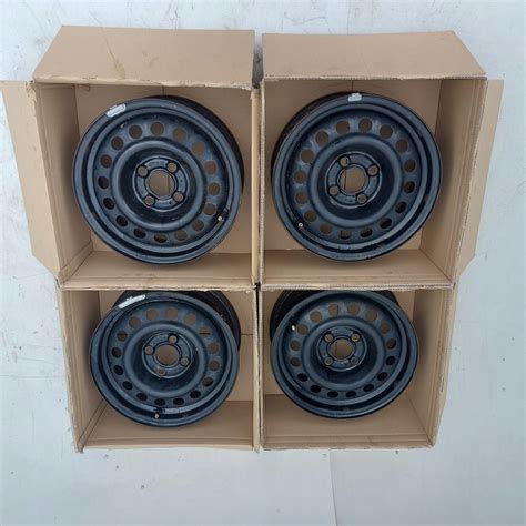 FELGI STALOWE 14 4x100 5 5J ET35 BMW 1178826 1178826 za 250 zł z