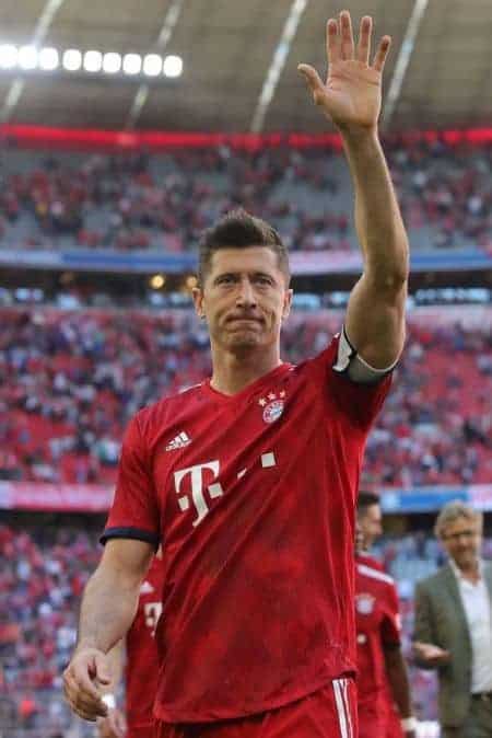 Robert Lewandowski Bio Age Height Stats Club Career Net Worth Wiki