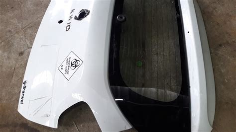 Tampa Traseira Porta Malas Lataria Renault Kwid