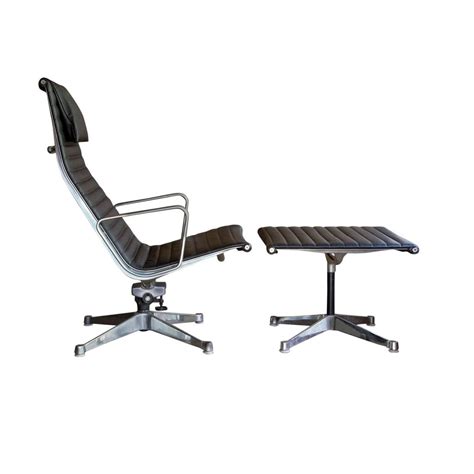 1958 Ray Charles Eames For Herman Miller Lounge Chair EA 124 EA
