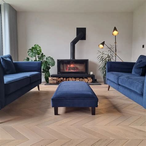 Goodrich Feather Oak Chevron Engineered Chevron Woodpecker Flooring