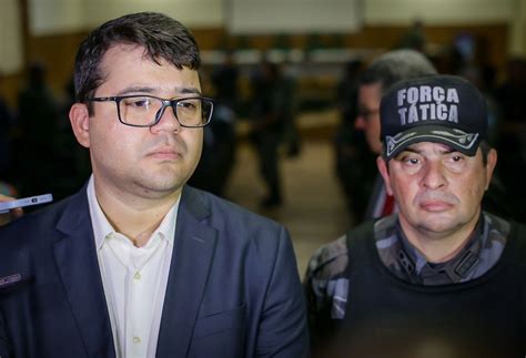 Dois acusados de matar estudante de medicina Flávia Wanzeler são presos