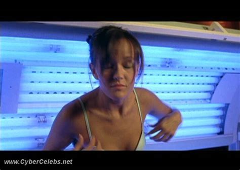 Crystal Lowe Sex Pictures Ultra Celebs Free Celebrity Naked