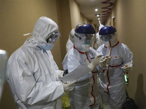 Coronavirus scienziati cinesi Il periodo d incubazione può arrivare