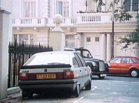 IMCDb org 1986 Citroën BX 19 GT Série 1 in The Saint The Software