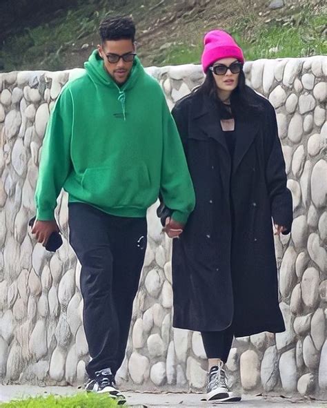 Jessie J News On Twitter Jessie J And Boyfriend Chanan Colman Are