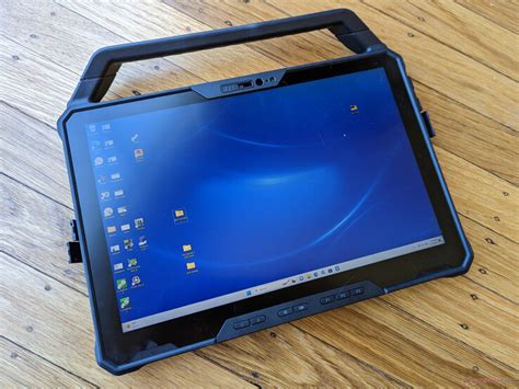 Dell Latitude 7230 Rugged Extreme Tablet Review One Of The Best