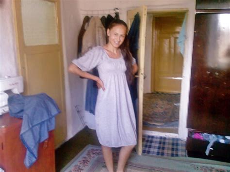 Milf Pics Club Milf Mature Olgun Kadinlar Mini Skirt Socks Naylon