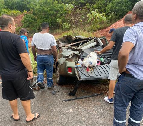 Quatro pessoas da mesma família morrem em acidente na BR 222 em