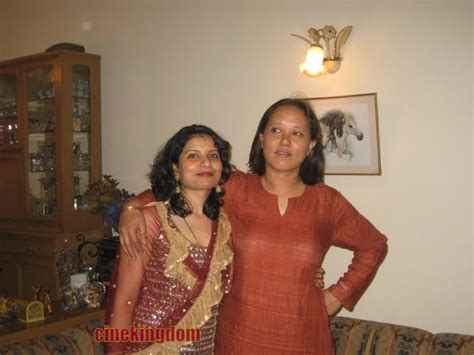 Desi Nude Indians Sexy Nri Aunties Hot Pictures