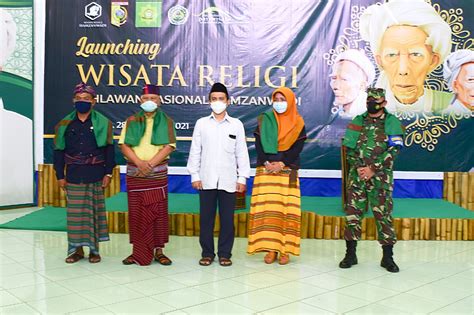 Detail Spanduk Wisata Religi Koleksi Nomer 44