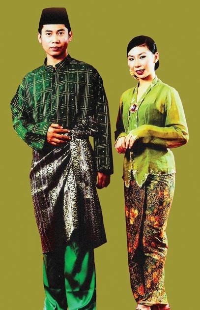 Lama Baju Kebaya Tradisional Melayu Boneka 9 Daerah Negeri Selangor