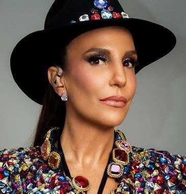 Ivete Sangalo apresenta novo show no Espaço das Américas Ivete
