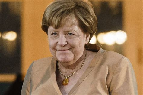 Najwyższe niemieckie odznaczenie dla Merkel Błędem jest przyznanie