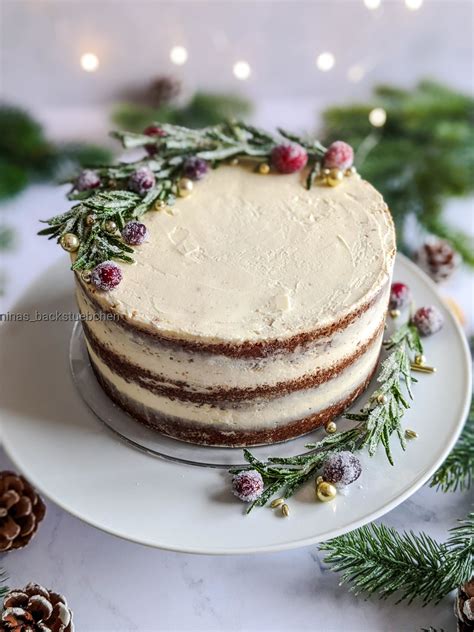 Weihnachtstorte Carrot Cake Wei E Schokolade Creme Schwarze