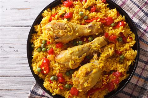 Paella De Pollo Y Verduras Deliciosi