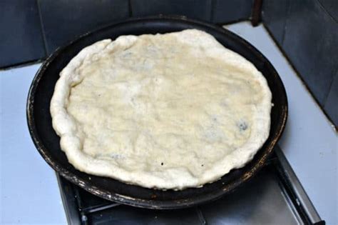 Pâte à pizza maison italienne fine et crousti moelleuse la recette