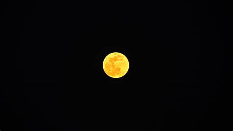 SuperLuna 7 maggio 2020 sarà l ultima dell anno come vederla in