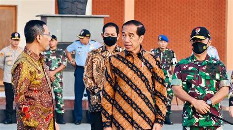 Temui PM Lee Hsien Loong Di Singapura Jokowi Bakal Bahas Investasi IKN