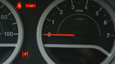 Lightning Bolt On Dashboard Dodge