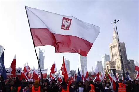 Какую сумму потратила Европа на помощь беженцам Украины Польша