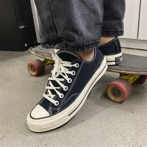 Converse S C