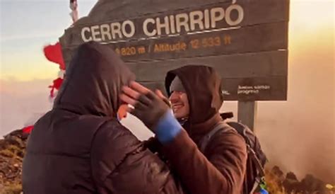 Un experiodista de canal 7 está feliz con el nidito de amor donde