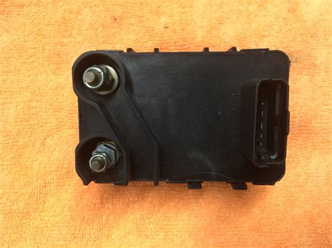 Relais de préchauffage Peugeot 607 Valeo 9628756080 Garage Mahieu