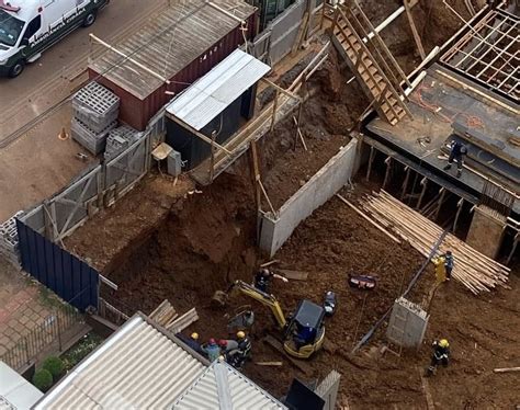 Deslizamento De Terra Deixa Um Homem Morto Soterrado Em Erechim