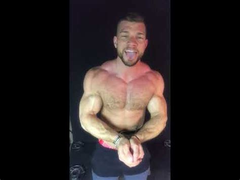 Muscle Stud Flexing Bicep Kiss Abs Shirtless Cocky Muscle Worship