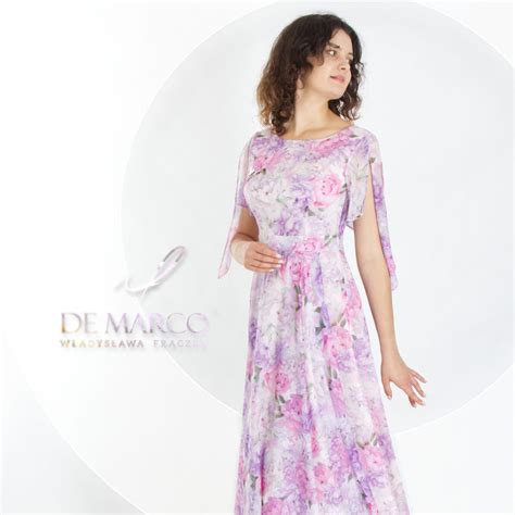 Eleganckie sukienki dla kwitnącej 50 latki na Wiosenne Wesele De Marco