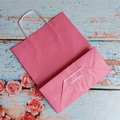 Bolsas De Papel C Asas ROSADAS Packaging Uy