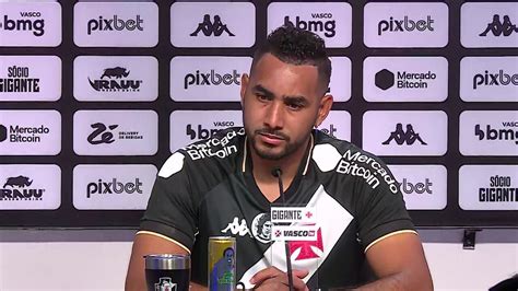 Vídeo Payet fala sobre a responsabilidade de chegar no Vasco em um